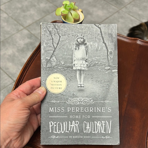 Accents | Miss Peregrines Home For Peculiar Children Book | Poshmark